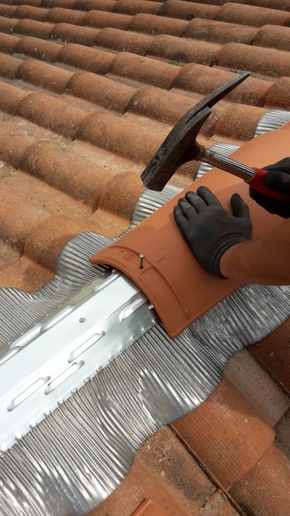 Remplacement d’un faîtage batit par un faîtage a sec ventilé à Toulouse ...