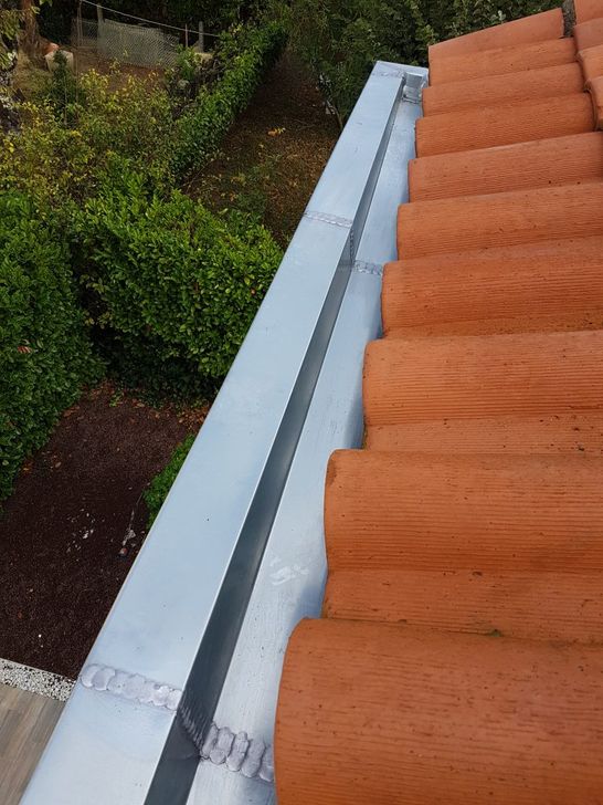 Cheneau en zinc à L’Union 31240 – LTZ réalisations – Couverture ...