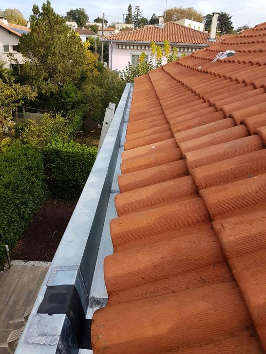 Cheneau en zinc à L’Union 31240 – LTZ réalisations – Couverture ...