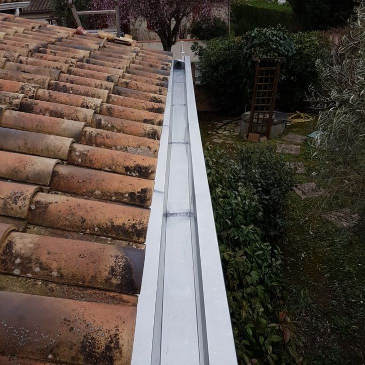 Remplacement d’un chéneau en zinc à Launaguet 31140 – LTZ réalisations ...