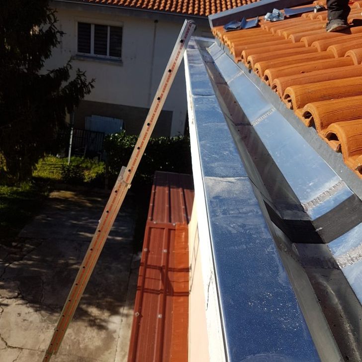 Remplacement d’un chéneau en zinc à Castelginest 31780 – LTZ ...